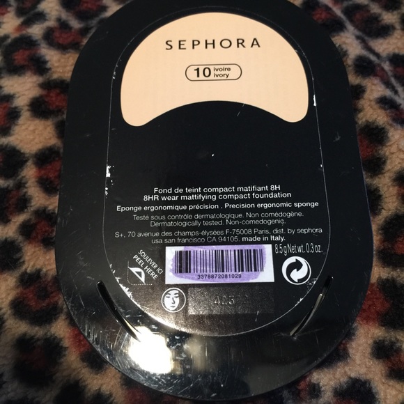 Sephora | Makeup | Sephora 8hr Wear Mattifying Compact Foundation ...